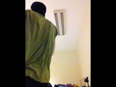 Back cracking sound - YouTube