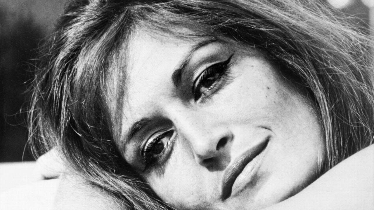 Dalida & Alain Delon Paroles, paroles - YouTube