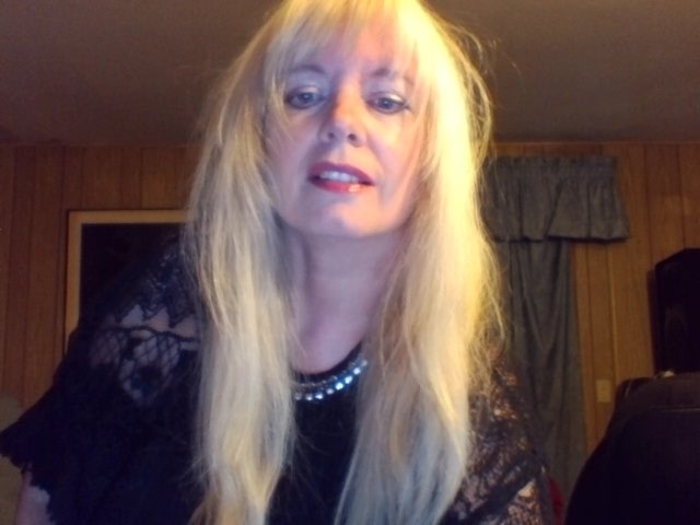 Oliver Neal's Instagram, Twitter & Facebook on IDCrawl