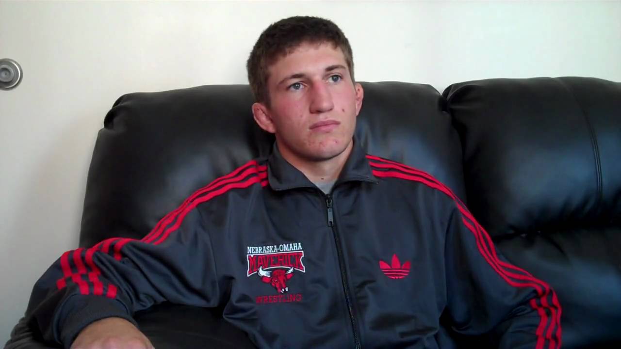 Pre-season interview with UNO wrestling junior Matt Rein - YouTube