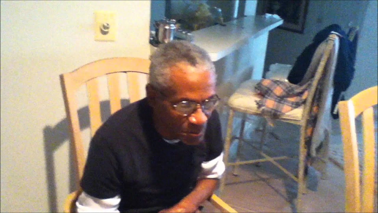 Grandpa singing Super Bass by Nicki Minaj - YouTube