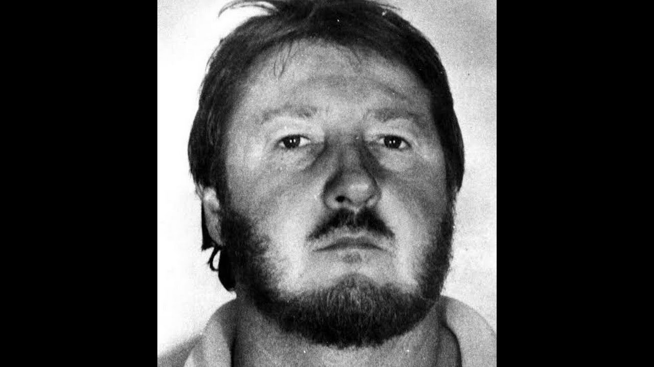 Serial killer - Larry Gene Bell - YouTube