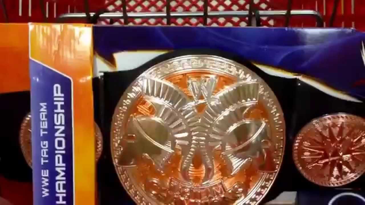 WWE "WWE Tag Team Championship Belt" World Wrestling Belt Accessory Toy ...