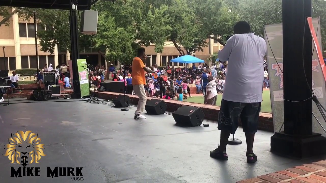 Mike Murk - Live Performance - UF Homecoming - YouTube