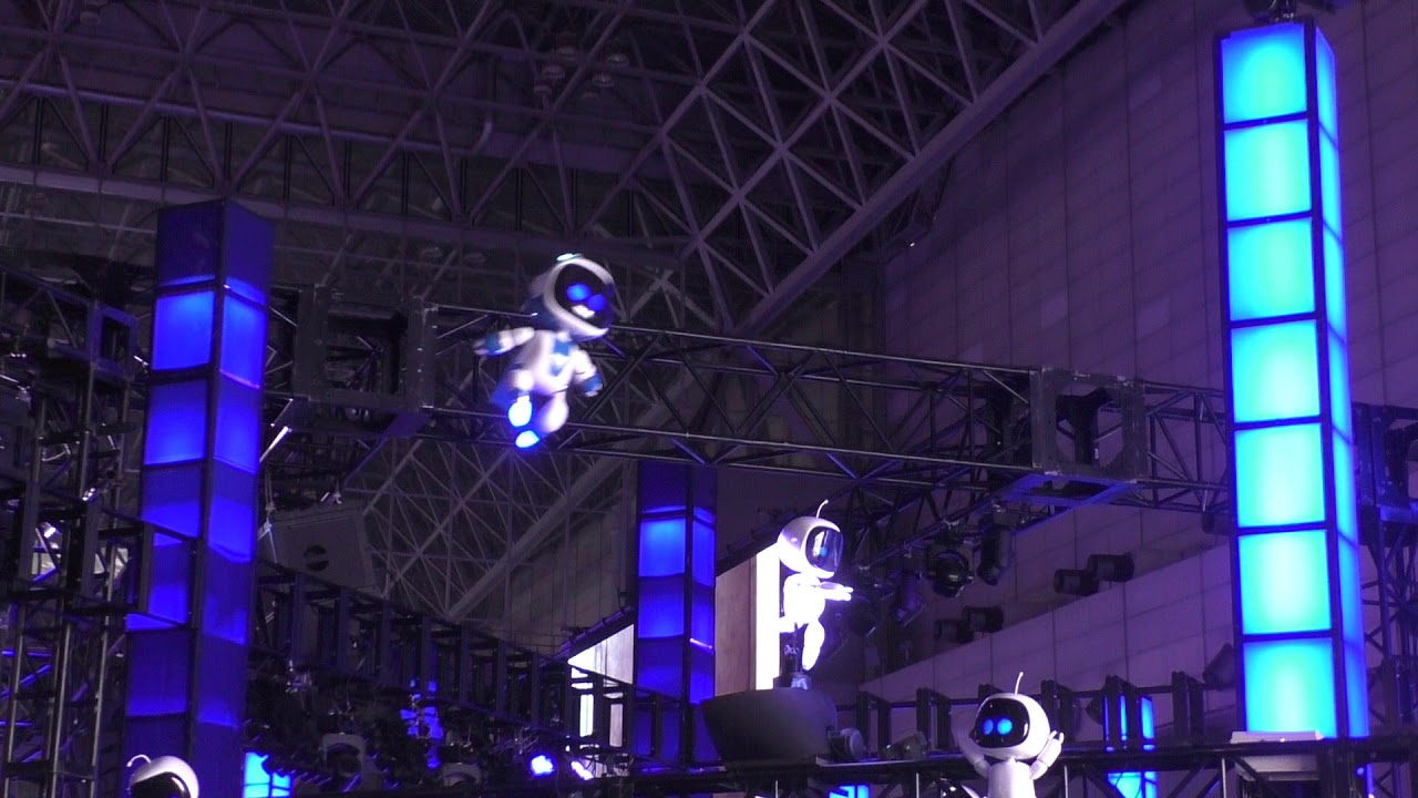Flying and Dancing ”ASTRO BOT” PlayStation VR: Tokyo Game Show 2018 ...