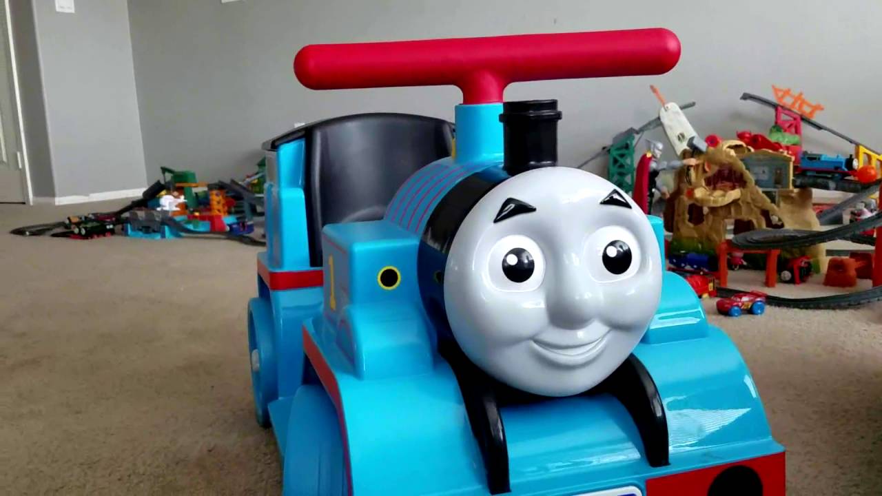 Thomas and Friends Toy Land and Baby Josiah does Oso Jfunk Dance - YouTube