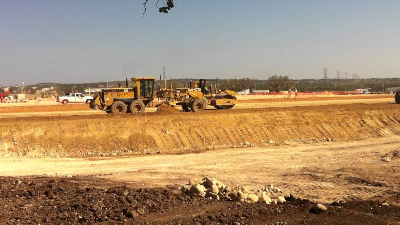 HEB 32 BUILDING PAD PREPARATION - YouTube