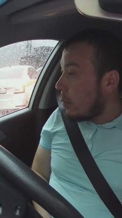 Чуть не украли Эмблему Hyundai Youtube