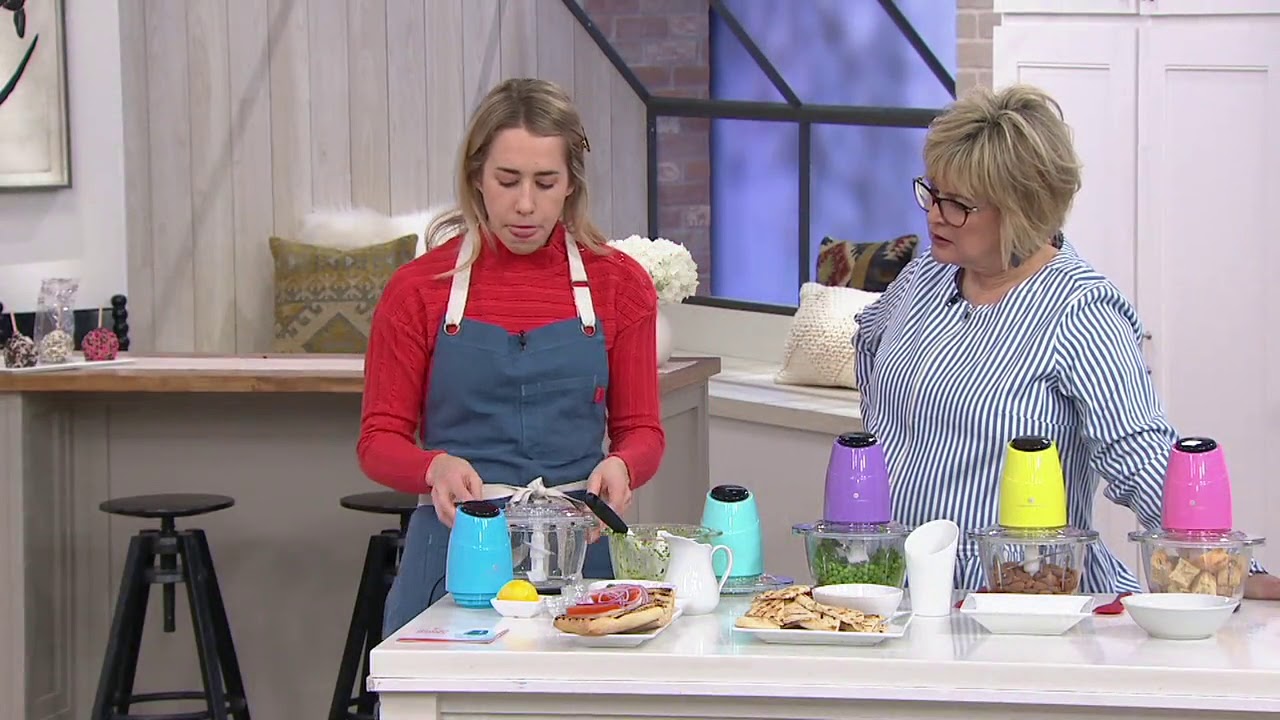 Cook's Essentials 5-Cup Glass Bowl Chopper with Gift Box on QVC - YouTube