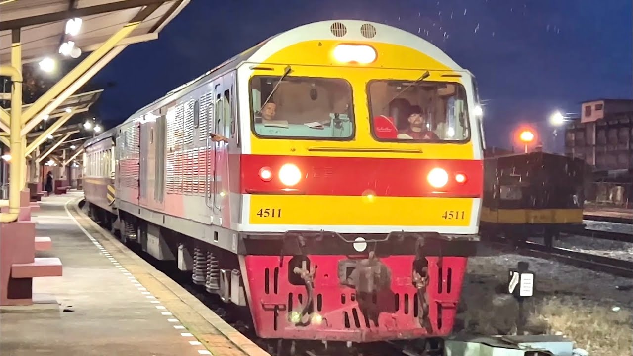 SRT. พามาชมรถจักรคันโปรดของแอดมิน GEA 4540 ทำขบวน 448 และ HITACHI 4511 ...