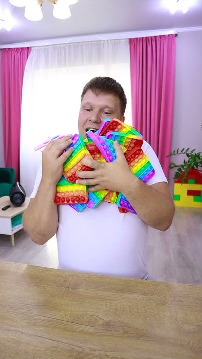 Что лучше Симпл Димпл или ПОП Ит? #shorts - YouTube