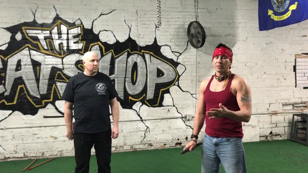 Apache Knife Fighting & Battle Tactics - Weapon's Hidden Grip to Strike ...