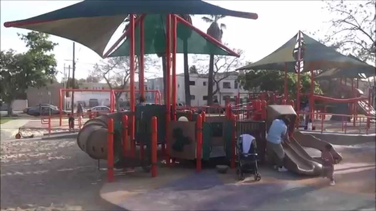 UN PARQUE EN LOS ANGELES CALIFORNIA - YouTube