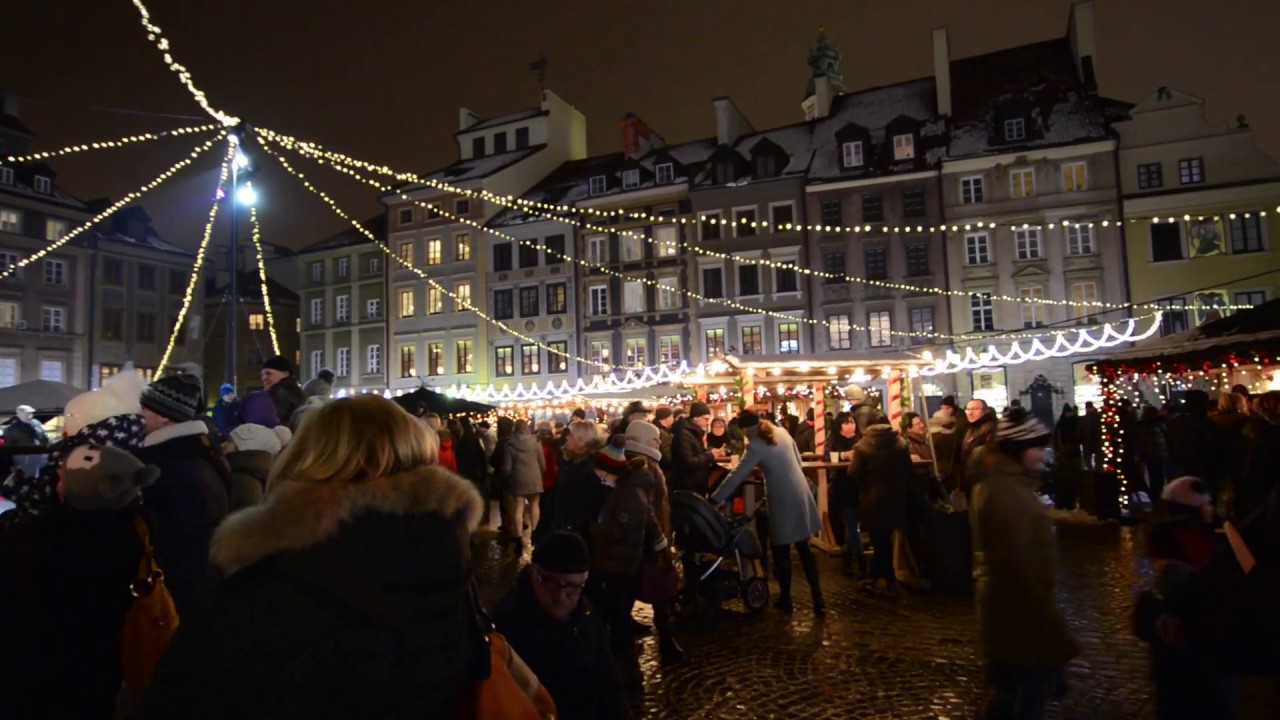 Winter in Warsaw: The Old Town Square - YouTube