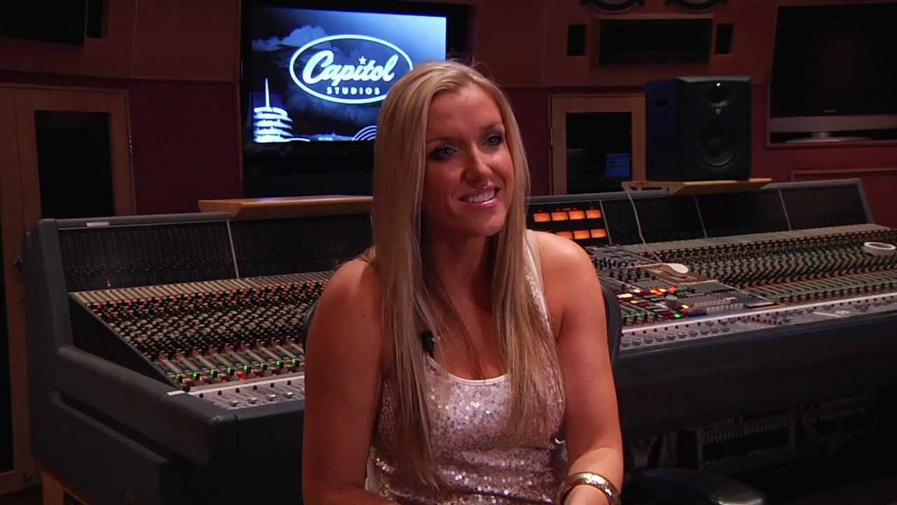Amanda Wood at Capitol Studios in Hollywood mixing her new album - YouTube