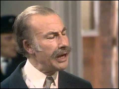 Doctor in Charge Series 1 Ep17 On The Brink - YouTube