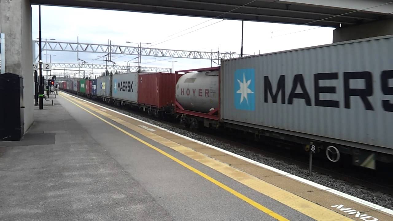 Class 66 no. 66540 passing Milton Keynes Central on 14/8/13 - YouTube