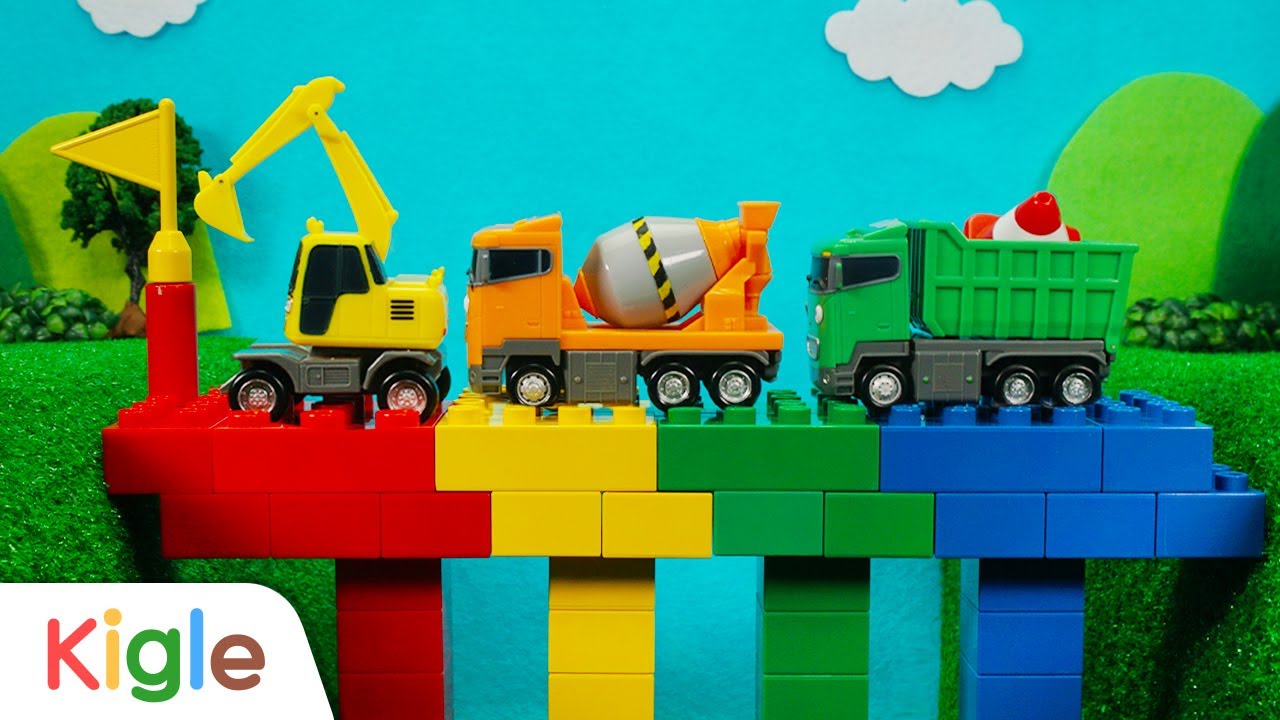 Tayo Bus Kecil | Jembatan Lego Pelangi | Bermain Truk Pengangkut Mobil ...