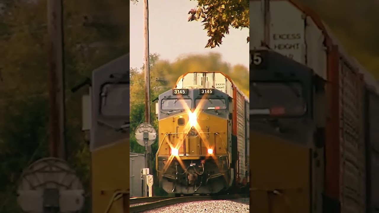 CSX 3145 bringing the new cars - YouTube