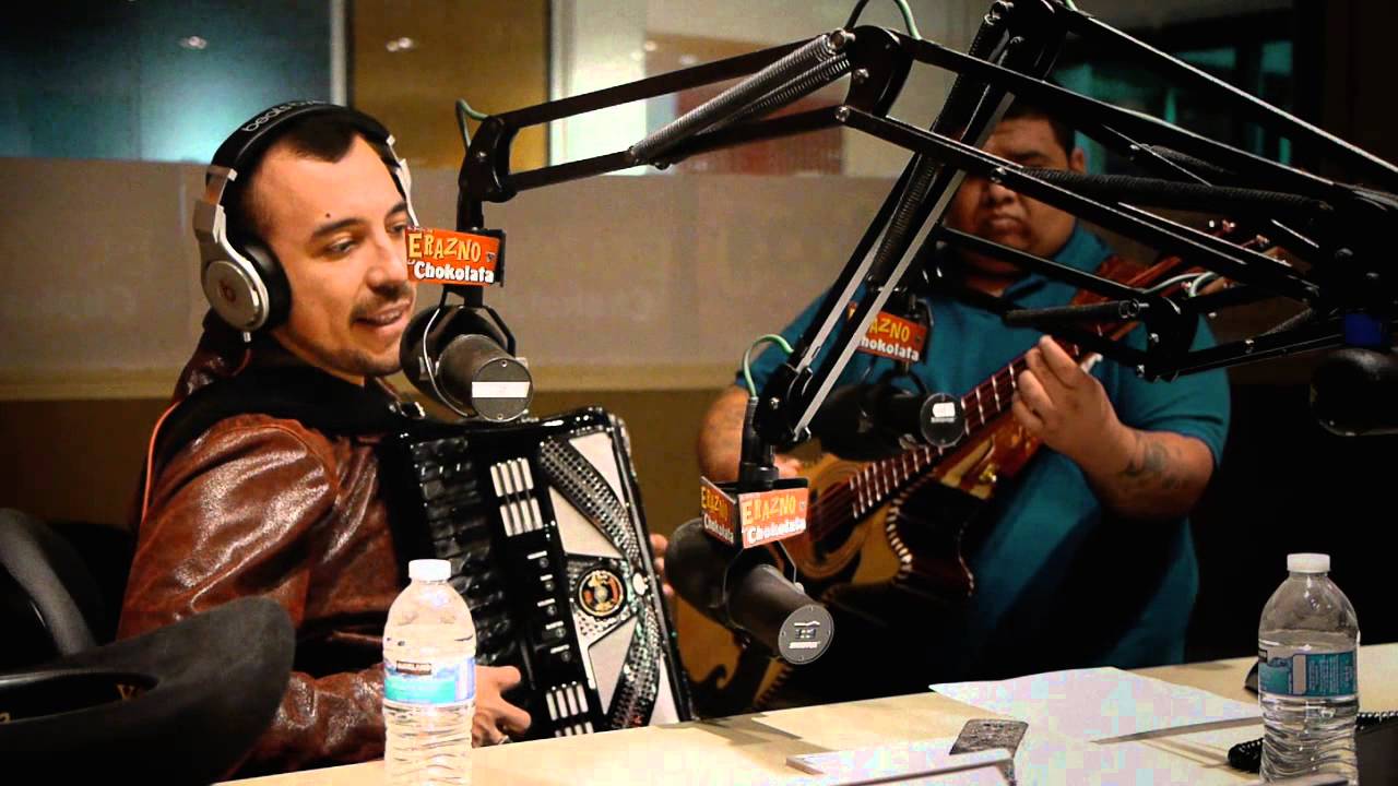 Fidel Rueda en el Show de Erazno y La Chokolata - YouTube