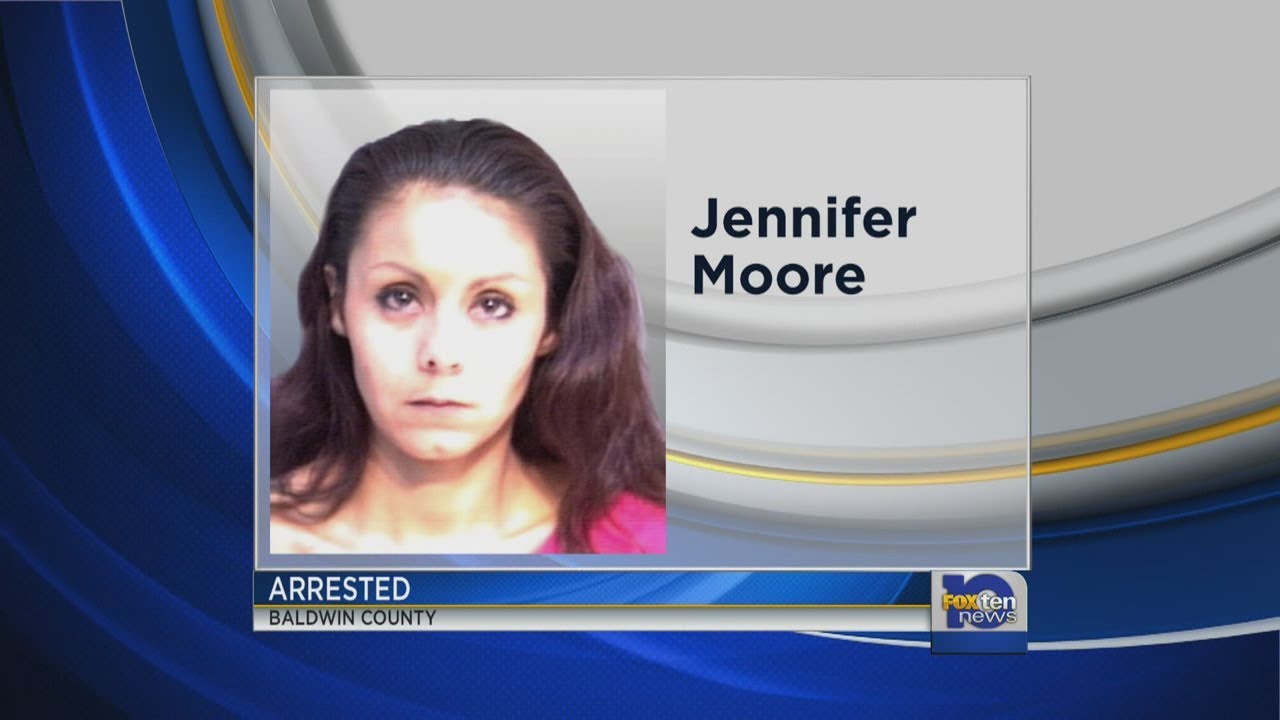 Jennifer Moore's Instagram, Twitter & Facebook on IDCrawl