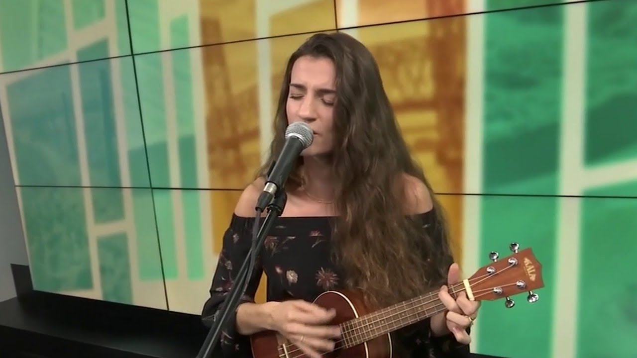 St. Augustine's Jolie performs 'Fools Gold' | River City Live - YouTube