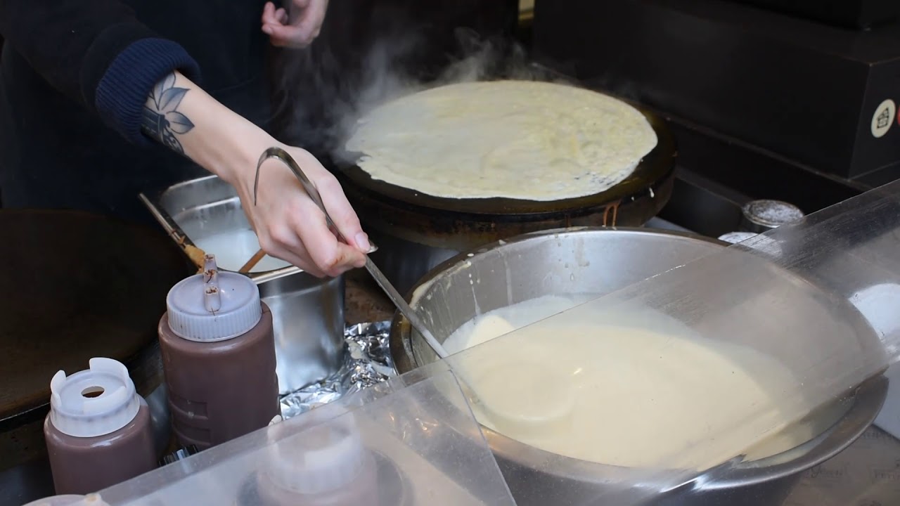 Making crepes in Normandy, Easter 2019 - YouTube