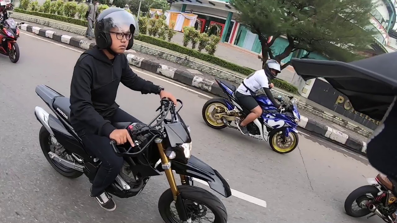 SUNMORI BORNEO MOTOR CLUB W/ ,SUPERMOTO, MOGE, CUSTOM, dll - YouTube