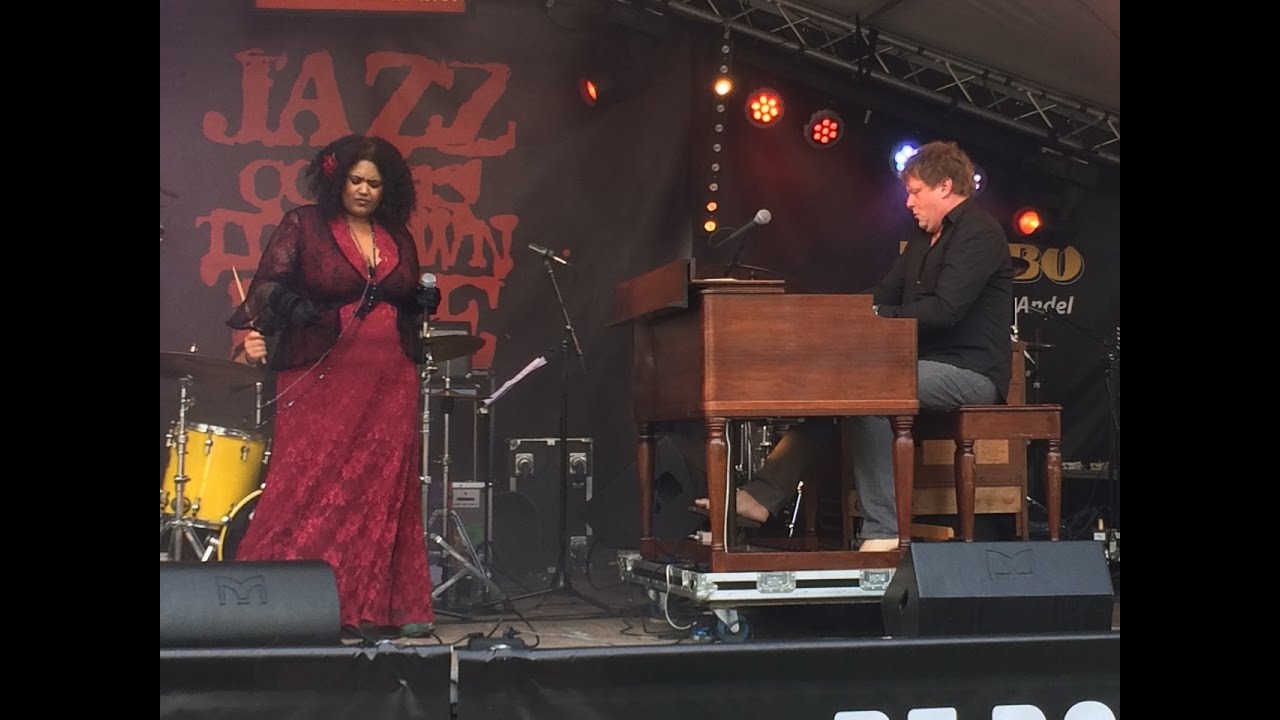 Rob Mostert Hammond Group feat. Dede Priest 'Ain't Over You' - YouTube