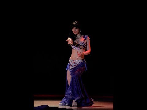 Belly Dancing whitch - Oriental dance Fusion