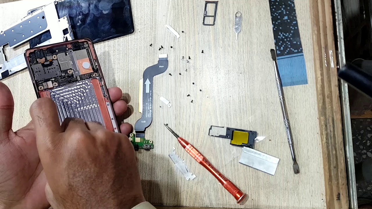 Nokia 7 Plus (T-1046) Battery Replacement - YouTube