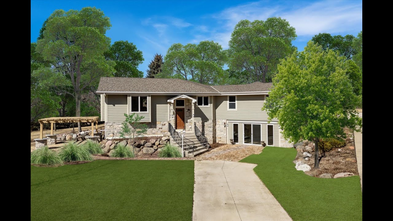 Amy Cottrell|1414 River Bend Road|Grafton, WI - YouTube