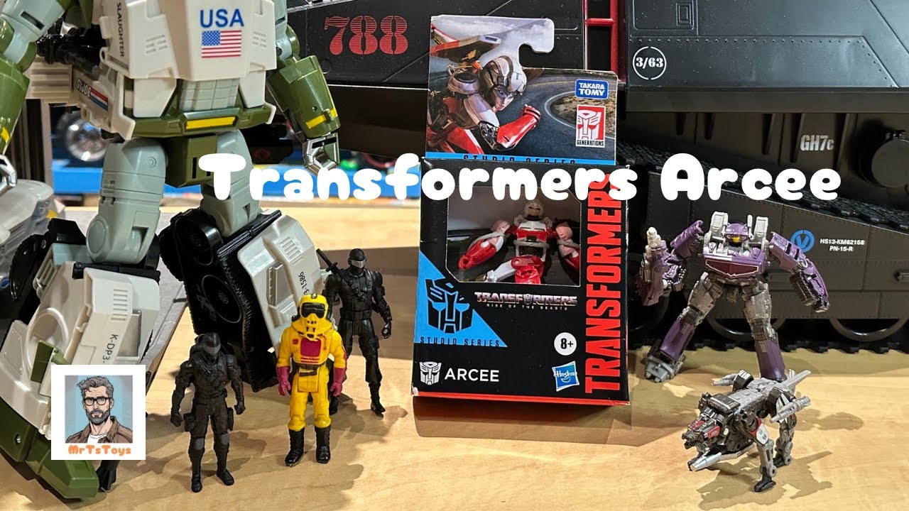 Transformers Studio Series Arcee Unboxing - YouTube