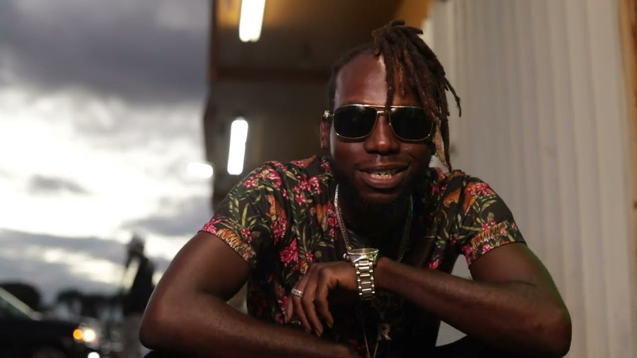 Choppa Song (Official Video) - RaJah Di MessenJah{16^GOD} V6 Riddim ...