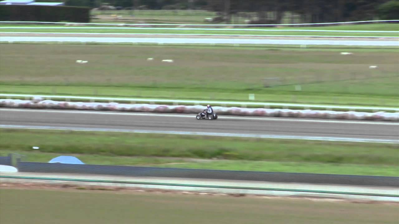 2010 Burt Munro Challenge-Long track speed way-ATV R2 - YouTube