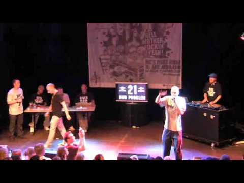 Mc Fight Night 2009 vest finale Ham Den Lange vs Johnni G - YouTube