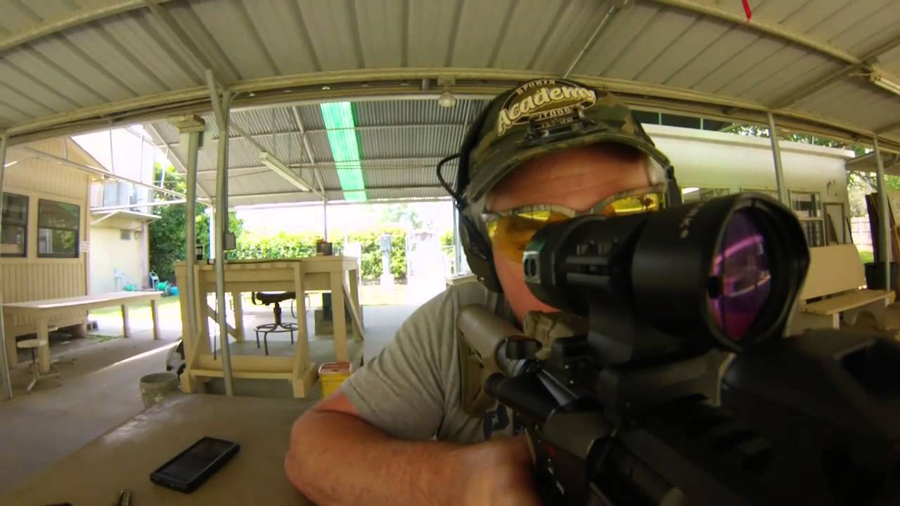 Sighting in my new Sightmark Ultra Shot(SM14002) - YouTube