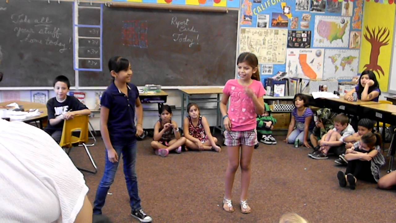 Bre and her friend dancing to tic tok - YouTube