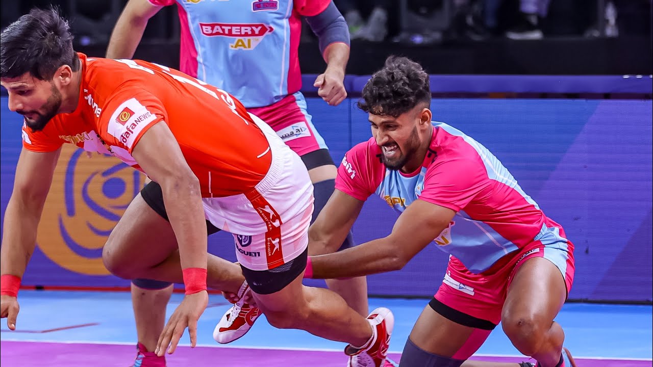 Sumit's first High 5 in PKL 🩷 - YouTube