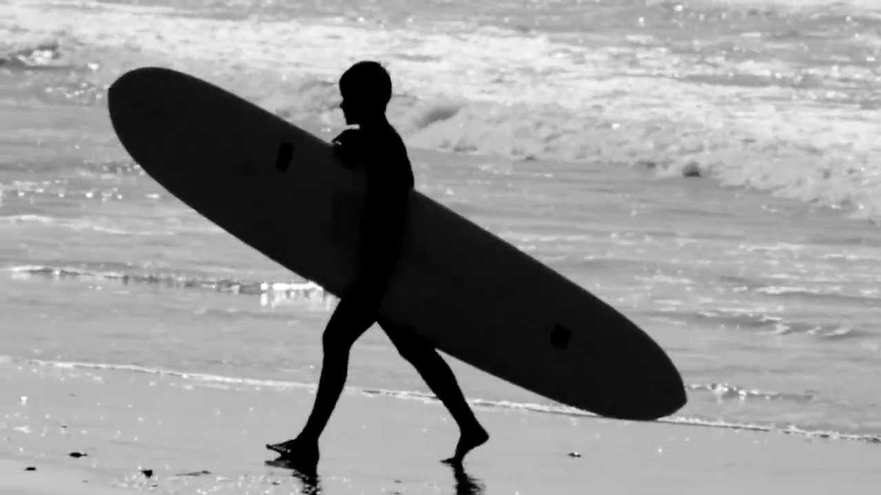 High-class Old-School Longboarding - YouTube