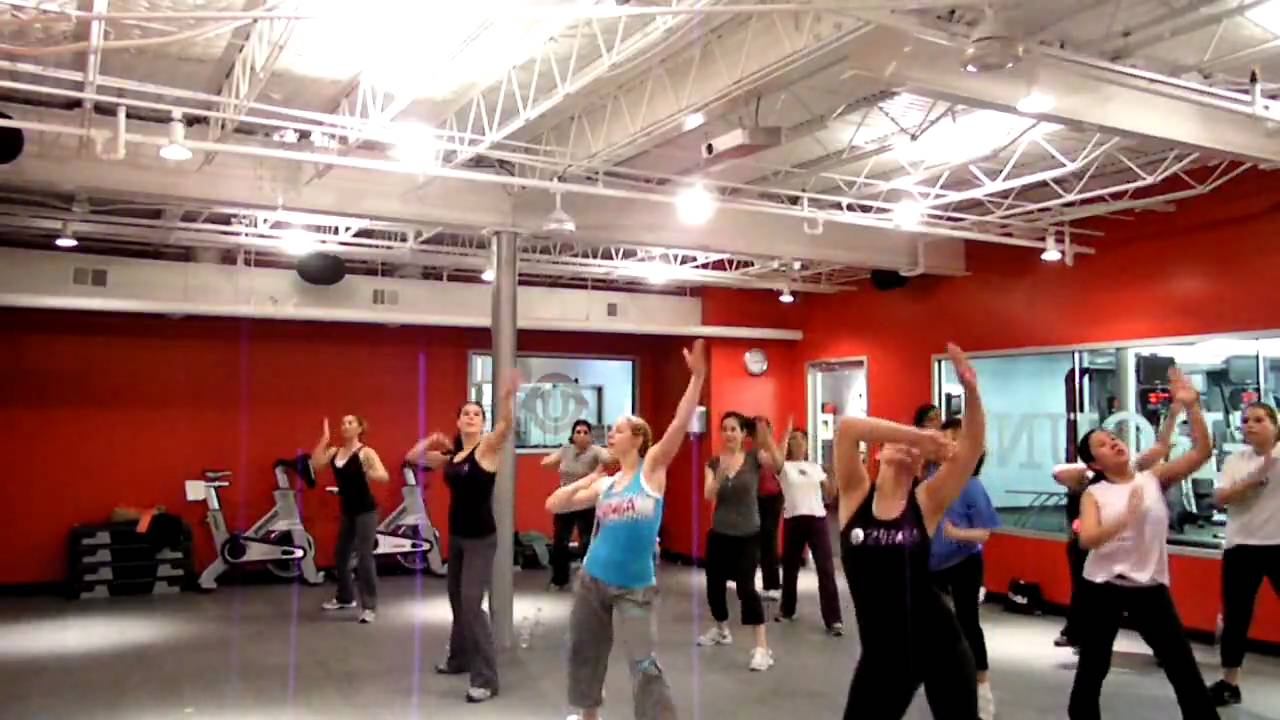 Underground Fitness Zumber Class With Amber - YouTube