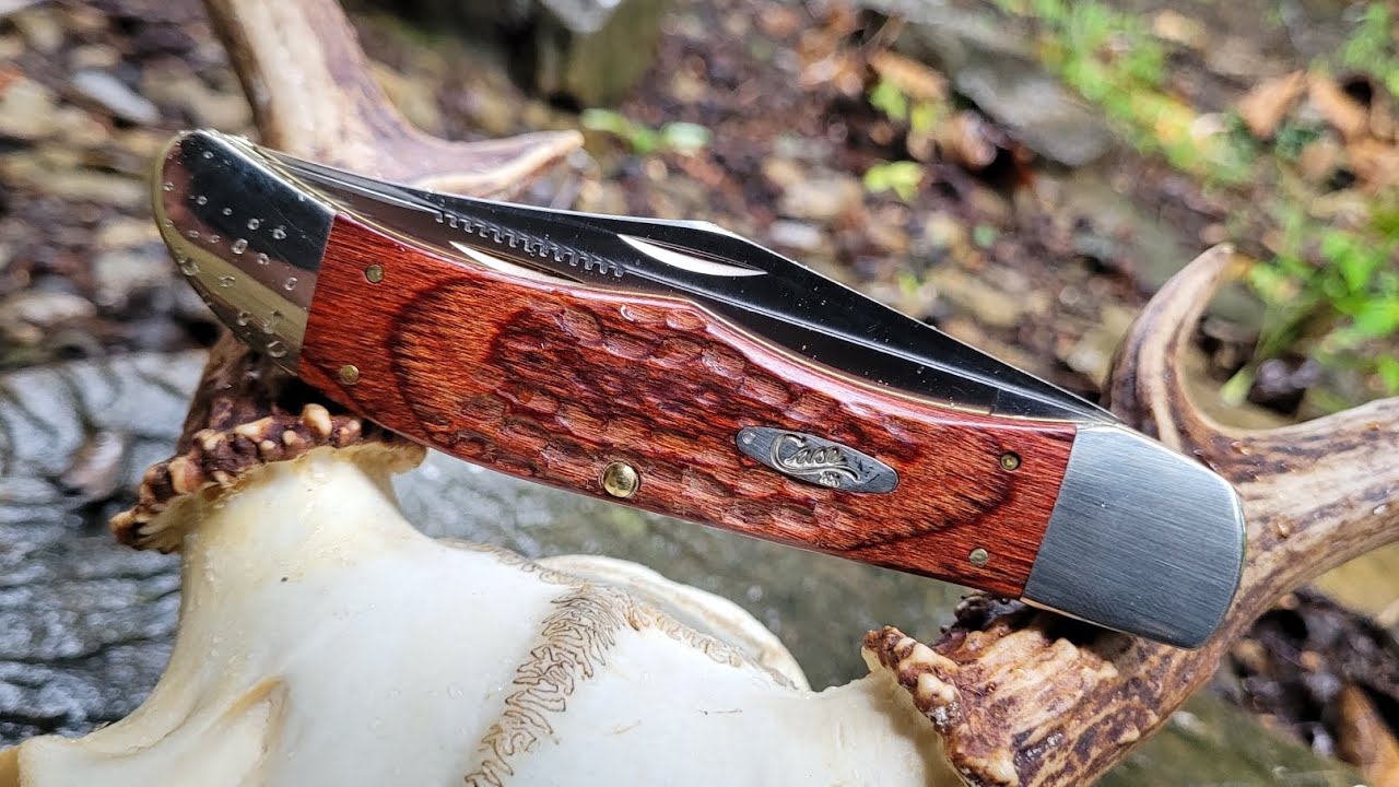Case XX Large Folding Hunter in Jigged Rosewood - YouTube