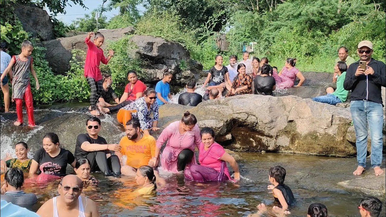 Bharoli village vlog | ભારોલી વેનવાળા ખોડિયાર માં મંદિર | village life ...