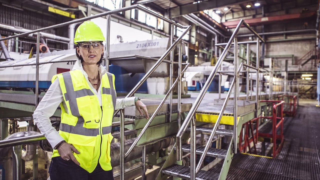 Kateřina Kupková I Lenzing Biocel Paskov a.s. - YouTube