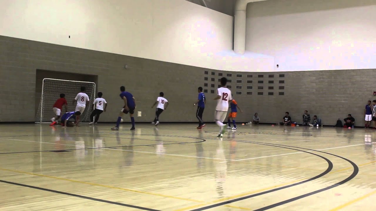 OMAN FC CSULB Indoor soccer 02/23/2015 - YouTube