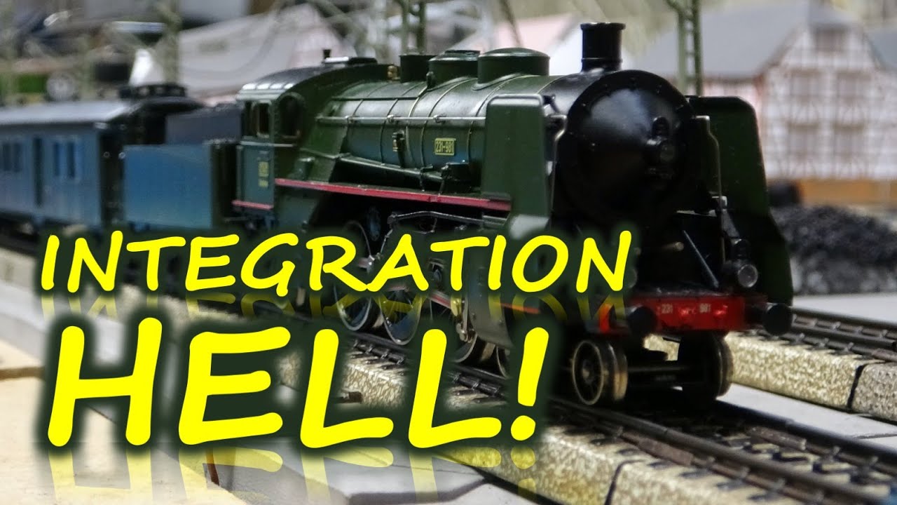 Integration hell! Finding matching stock for Märklin 3083 (ETAT 231 ...