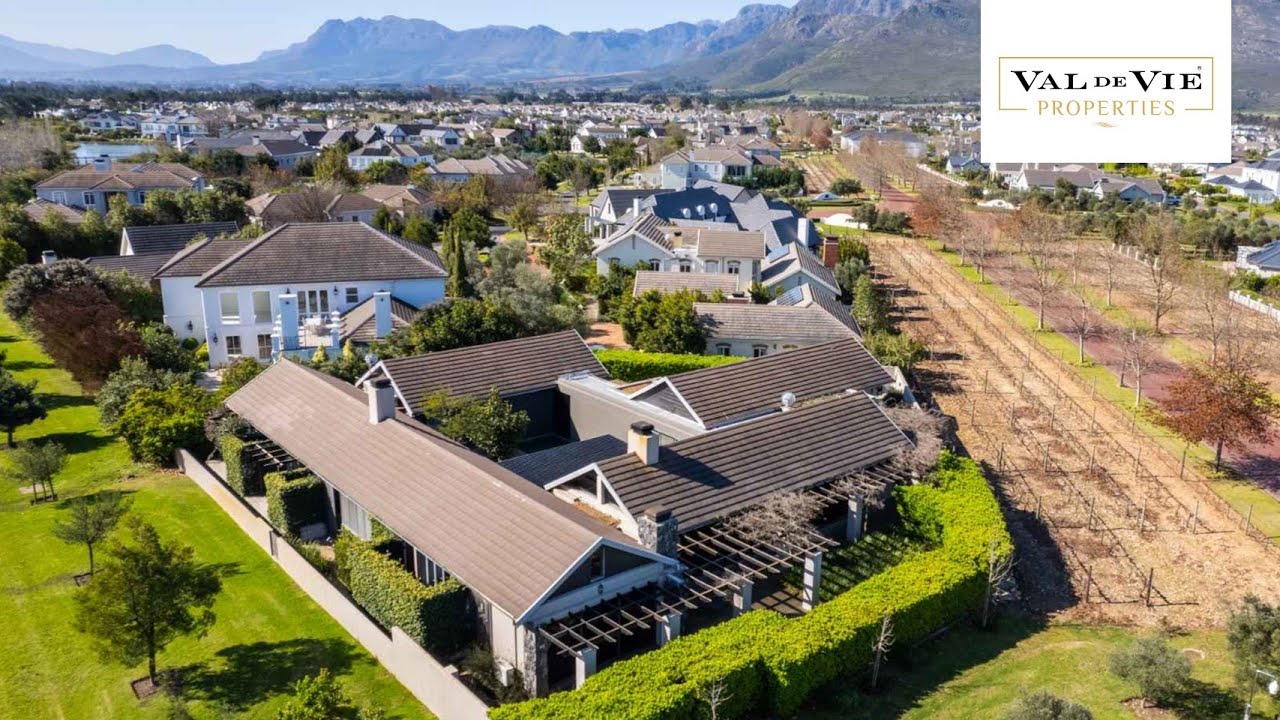 Timeless Family Home on Val de Vie Estate | For Sale | Val de Vie ...