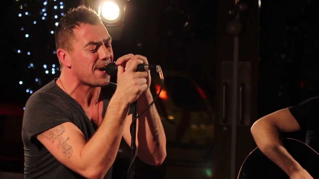 Liam Gray - Wherever You Will Go (Cover) - The Calling - Live at Banyan ...