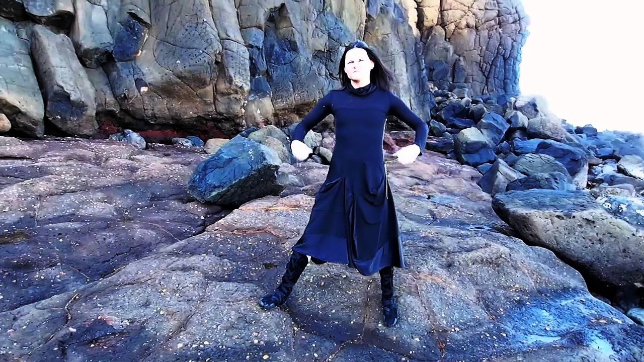 Chimera - Zen Robotic [Official Video Clip] - YouTube