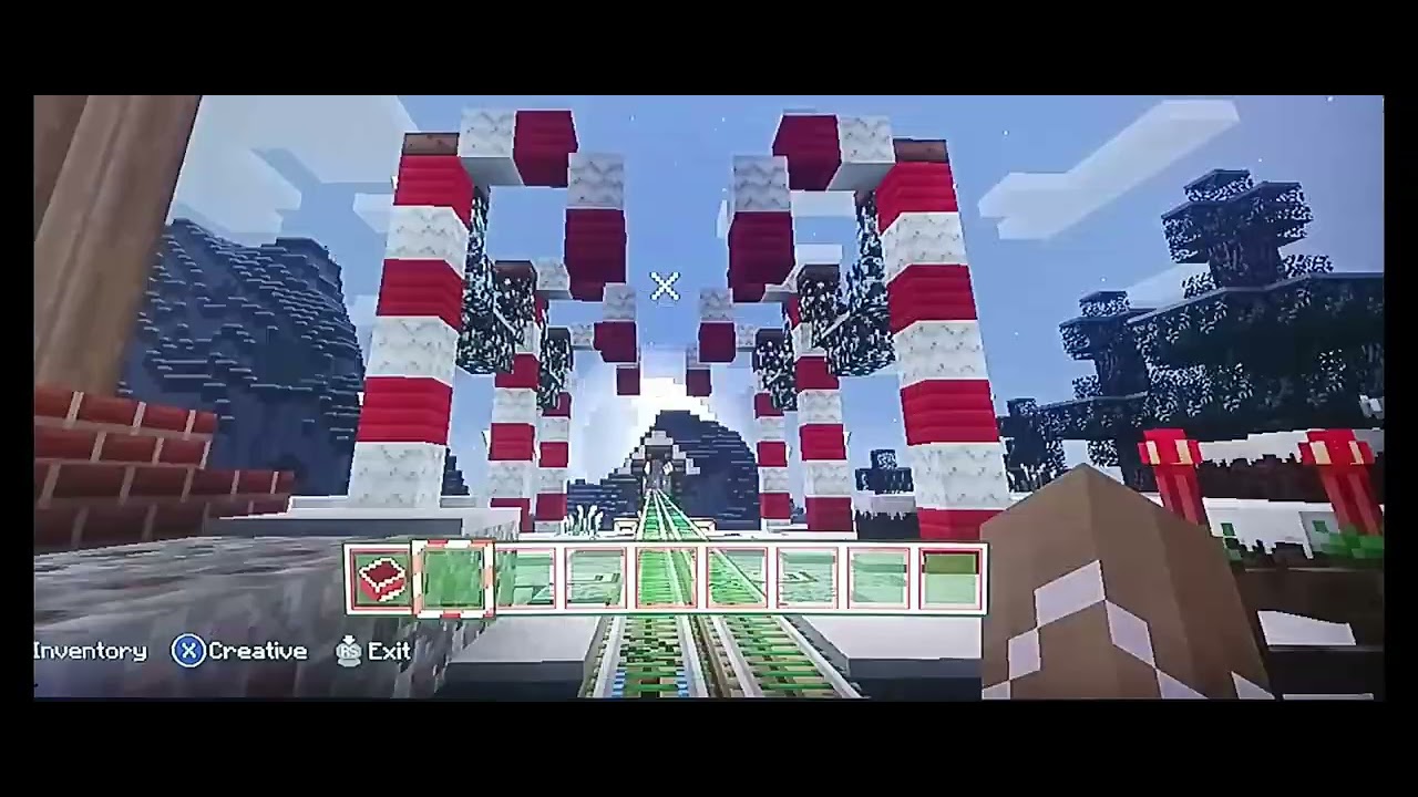 Playing the Minecraft festive mash up pack! - YouTube